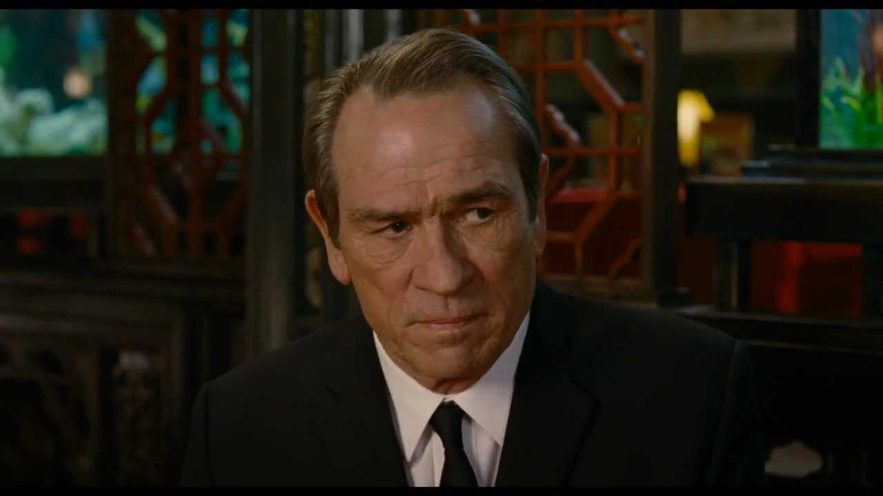 MEN IN BLACK 3 - Spiky Bulba Fight Scene - In Theaters Memorial Day ...