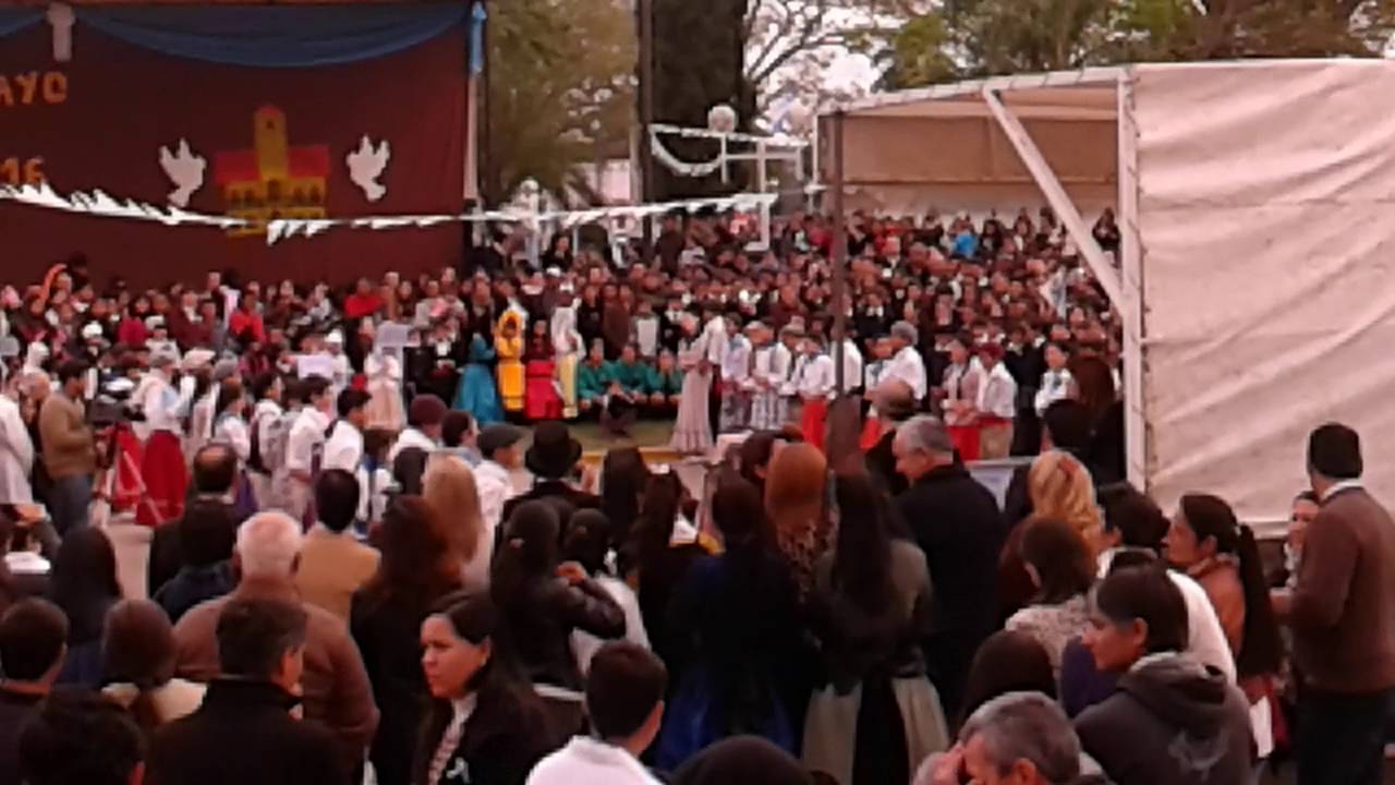 Baile del Pericon - YouTube