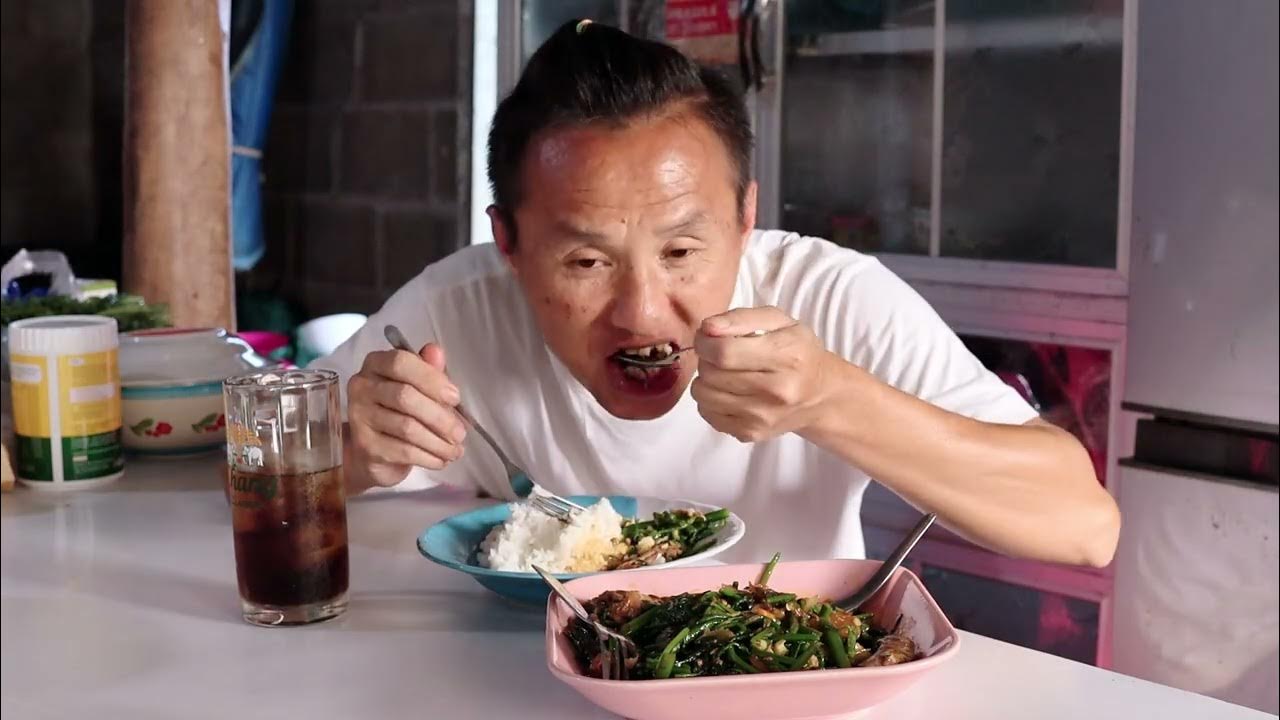 kuas suab qab heev li os yus mus de yus ua yus noj - YouTube