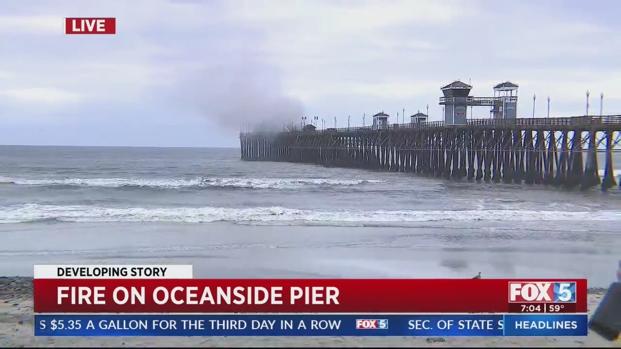 Oceanside Pier fire prompts beach closure - YouTube