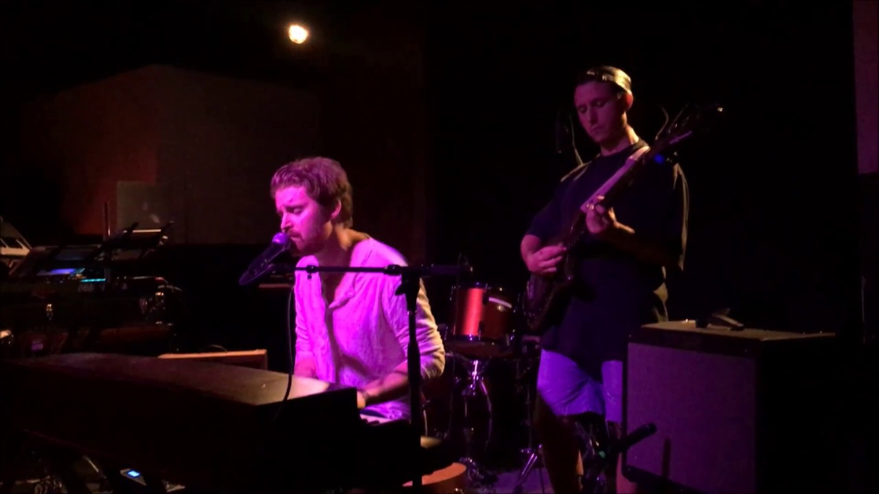 Ethan Gruska - Live at Resident DTLA 6/26/2017 - YouTube