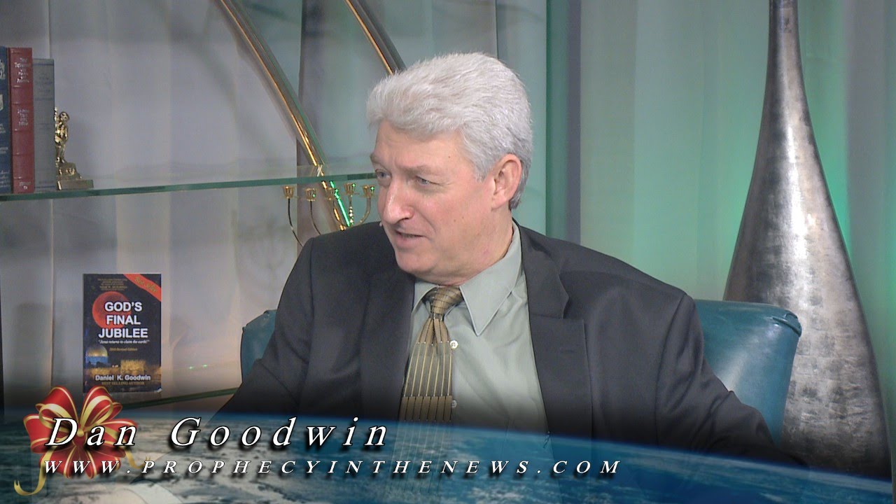 Dan Goodwin: America Turning Away From God - YouTube