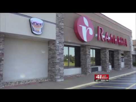 Thief steals cash from Macon bar after helping employee