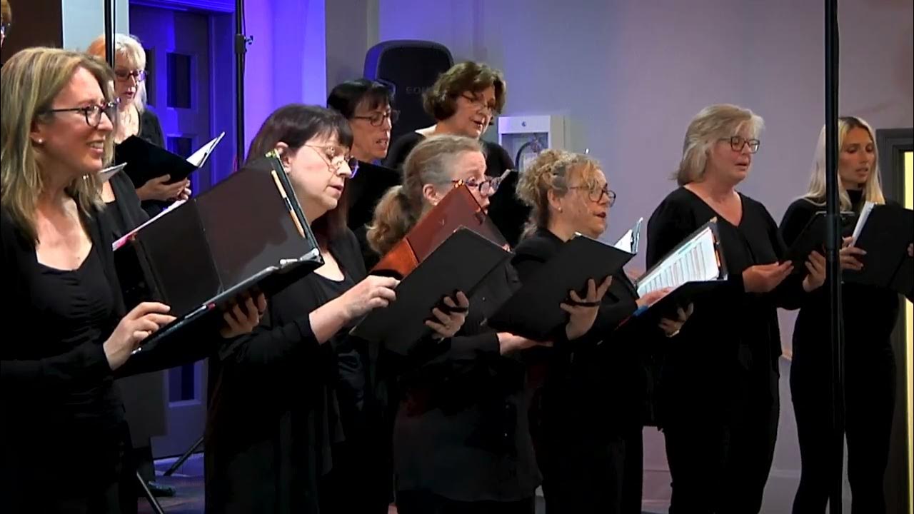 Te Deum K.141 - W.A. Mozart (1756-1791) - CCVS - YouTube