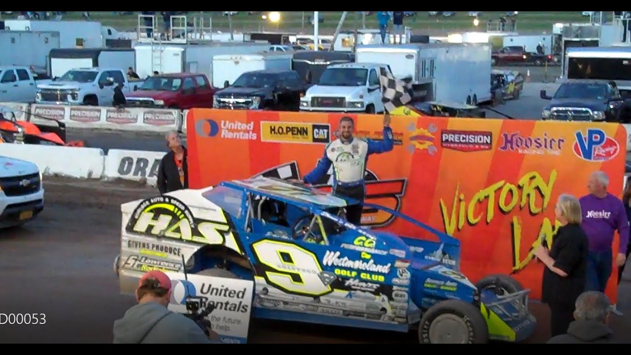 Modifieds at Middletown 2022 - Matt Sheppard Wins - YouTube