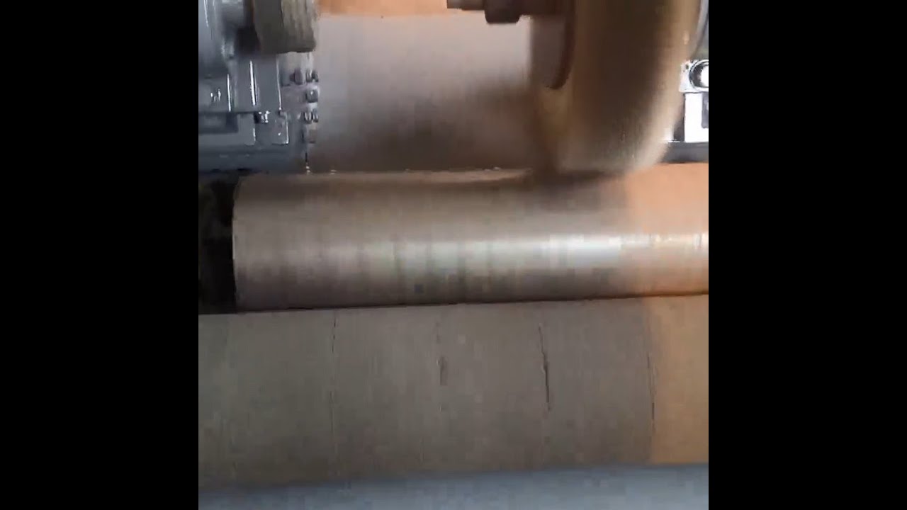 Large diameter pipe polishing machine #rustremoval - YouTube