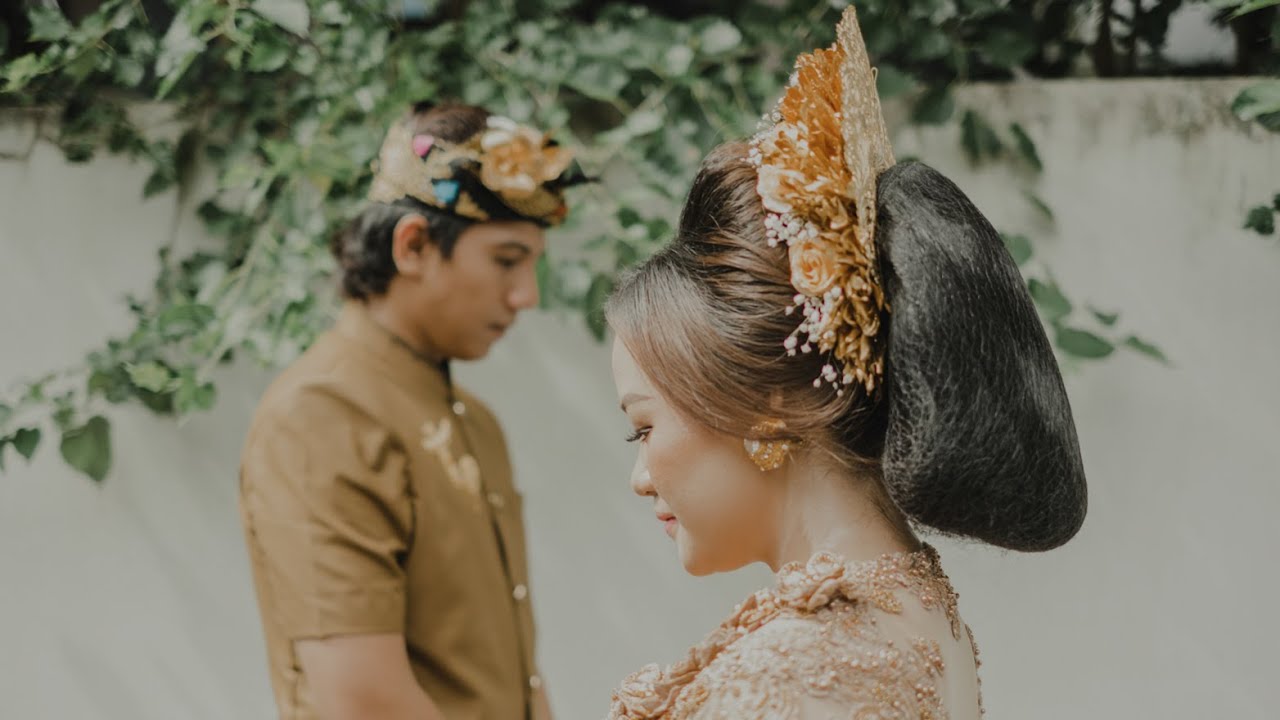 BALI Traditional Wedding | Della & Wella (Sony a6300 + Sigma 30mm F/1.4 ...