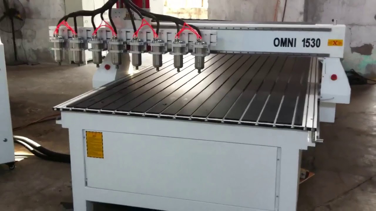 OMNI 1530 Synchronized multi spindle CNC Router with 8 spindles - YouTube