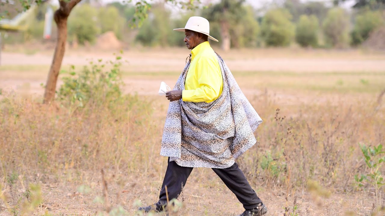 MUSEVENI ROCKS SERERE AFTER GRAVITY’s TUSIMBUDDE PERFORMANCE. - YouTube
