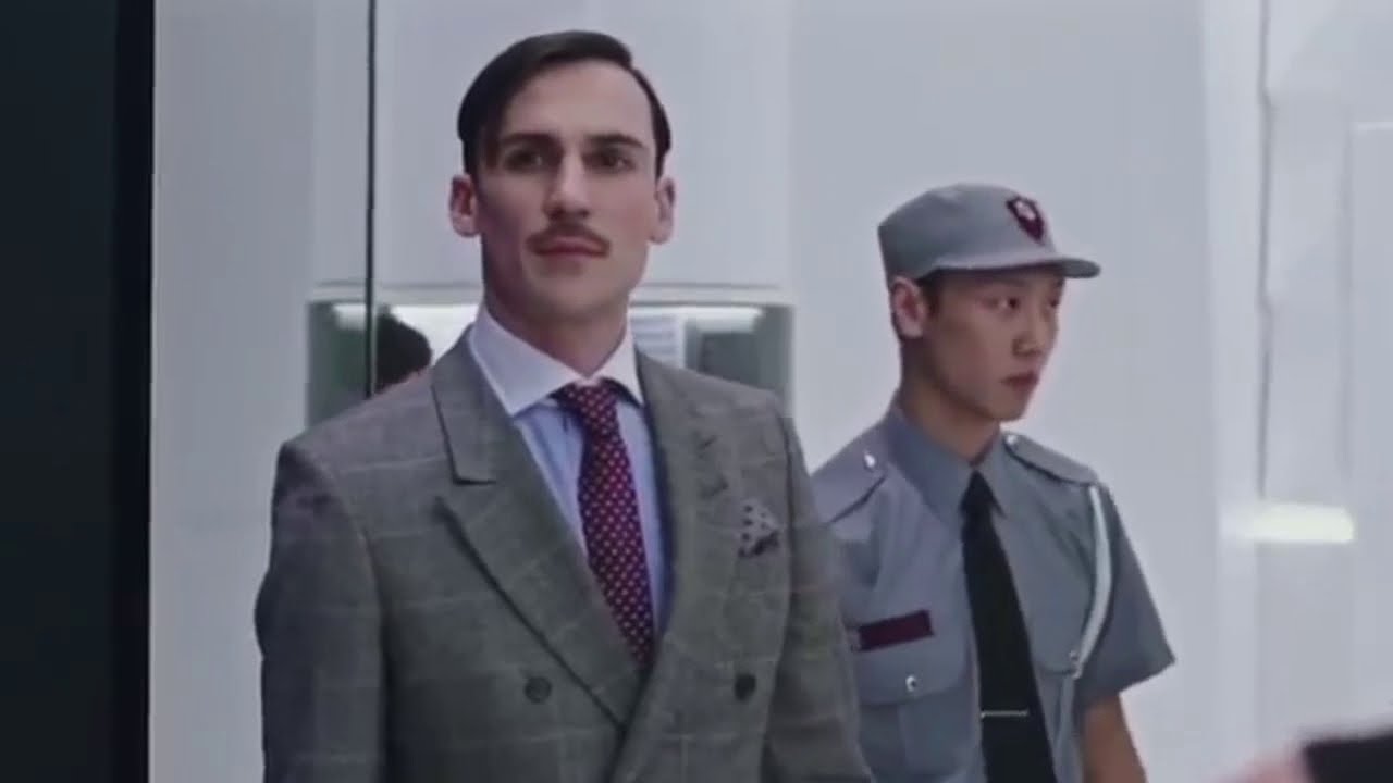 Now You See Me. The card scene.Song in Description. - YouTube