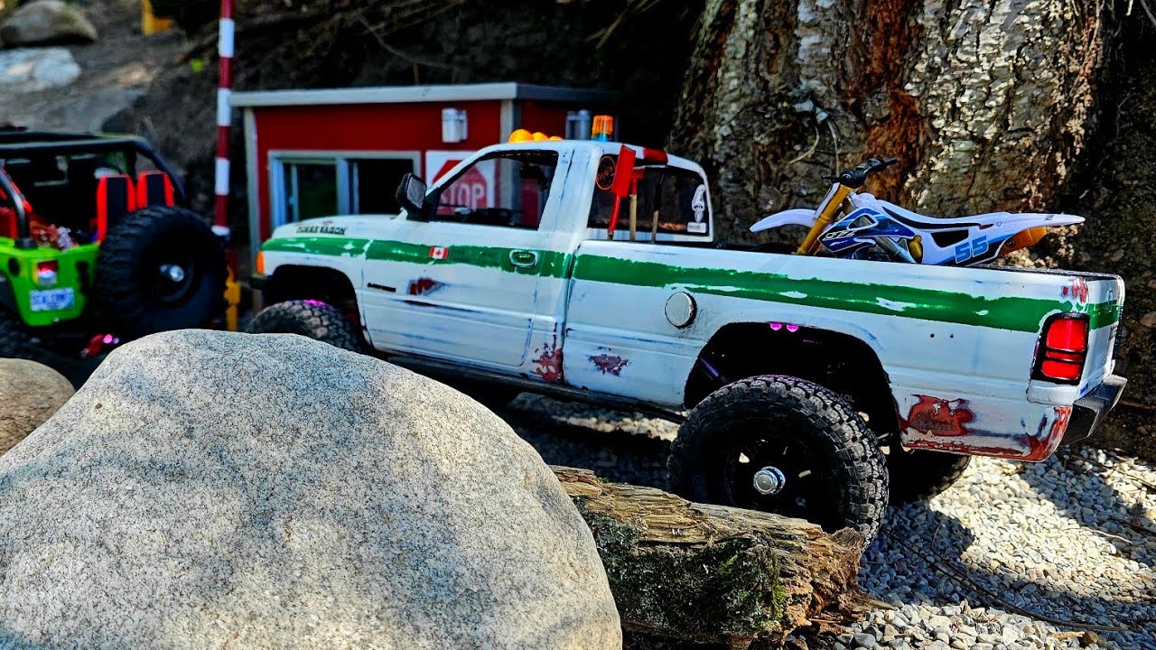 Sundays On The Rocks Se.4 Ep.7 Rock Dogz Got Scale? - YouTube