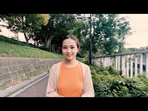 walk around without bra♪