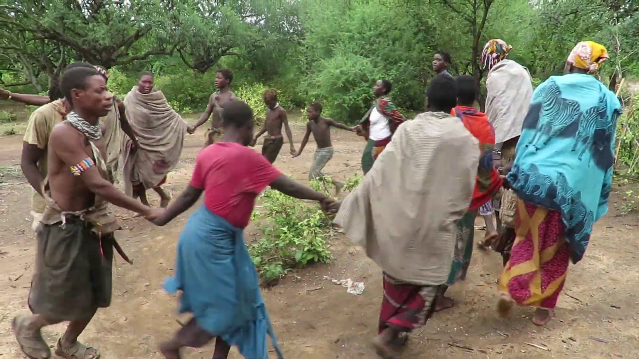 Tanzania 2018 - Bushmen Dance - YouTube