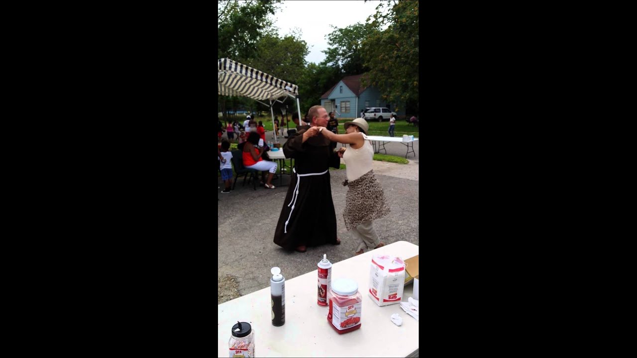 Franciscan Friar Dancing - YouTube