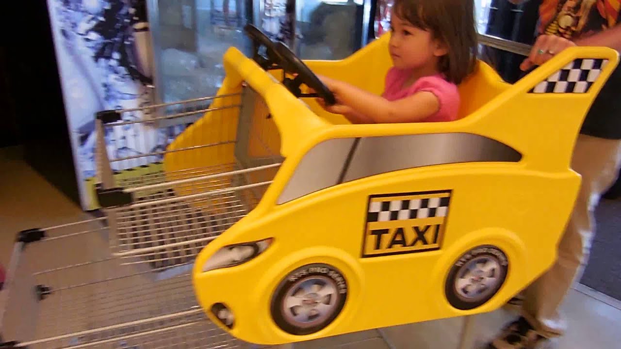 Driving Taxi @ Safeway スーパーのタクシーカート - YouTube
