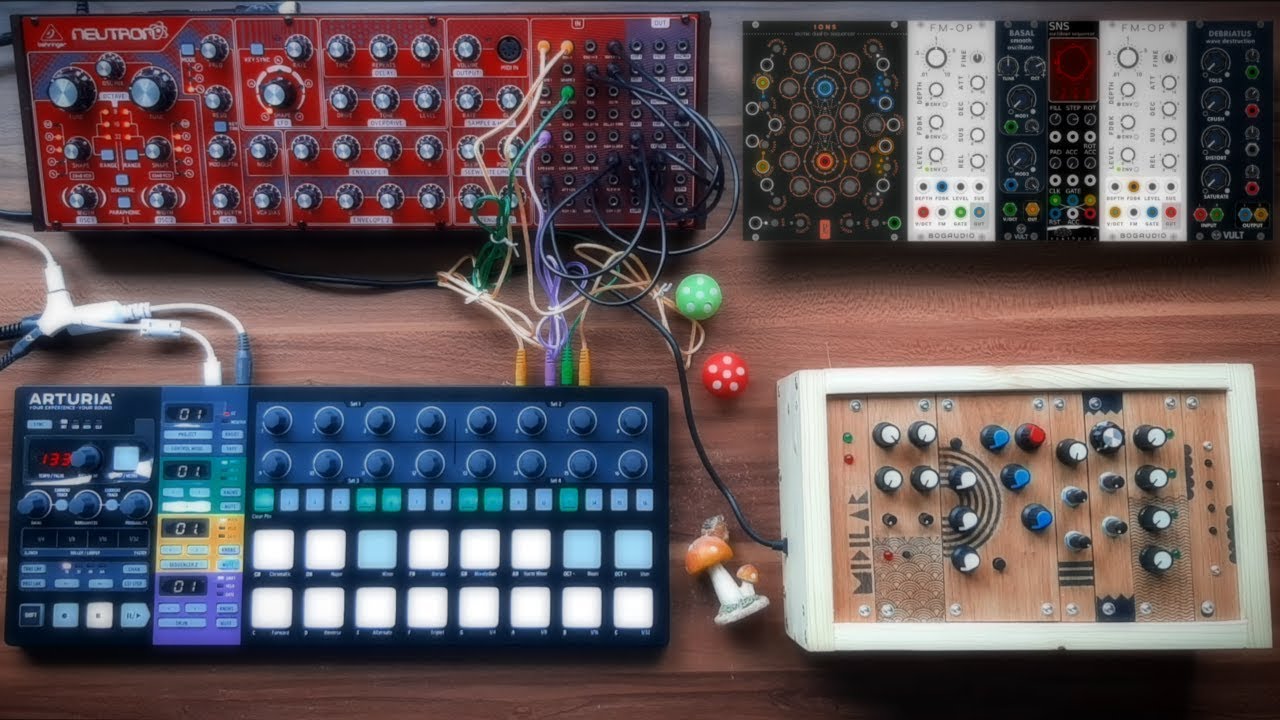 Neutron & BeatStep Pro & VCV Rack - First Patch - YouTube