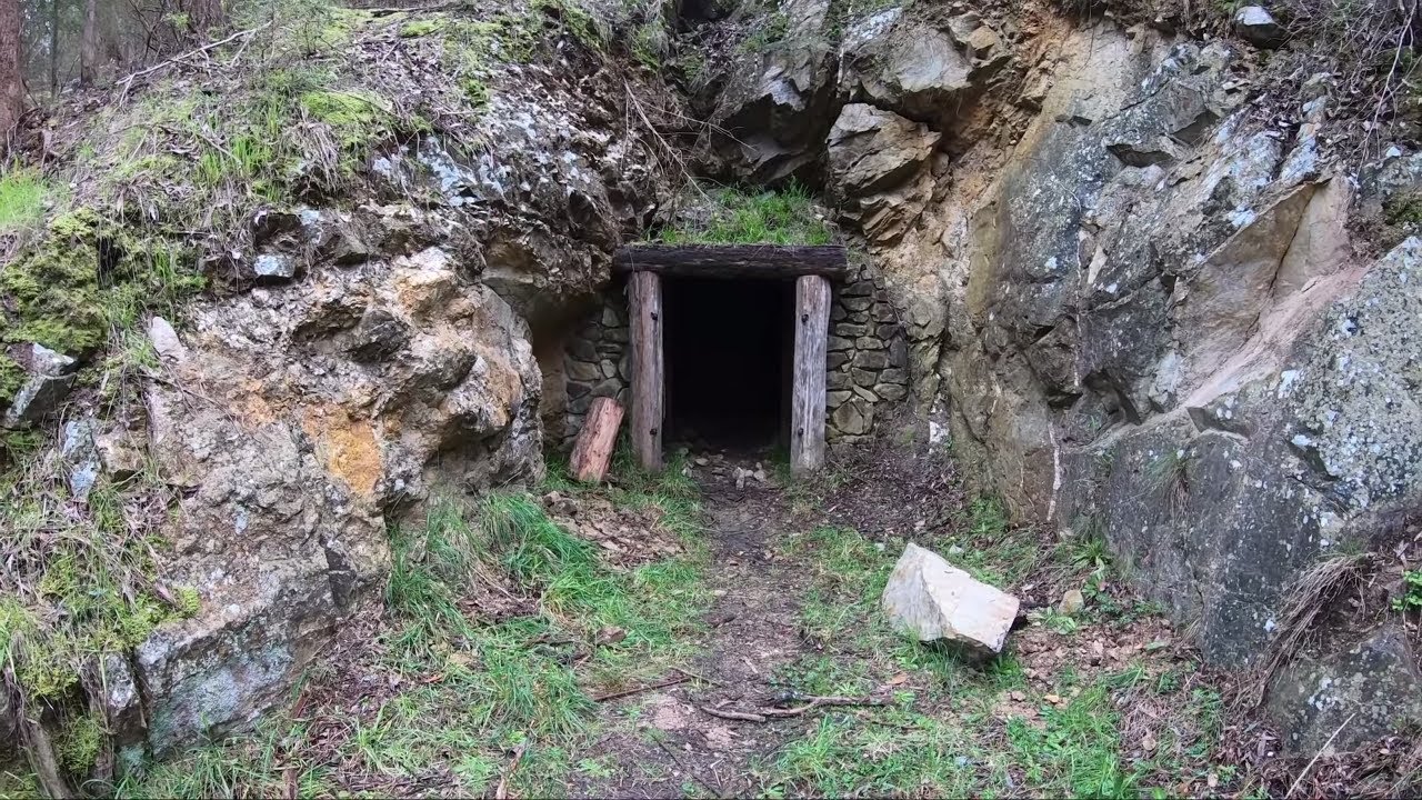 The Abandoned 'Victory mine' entrance - YouTube