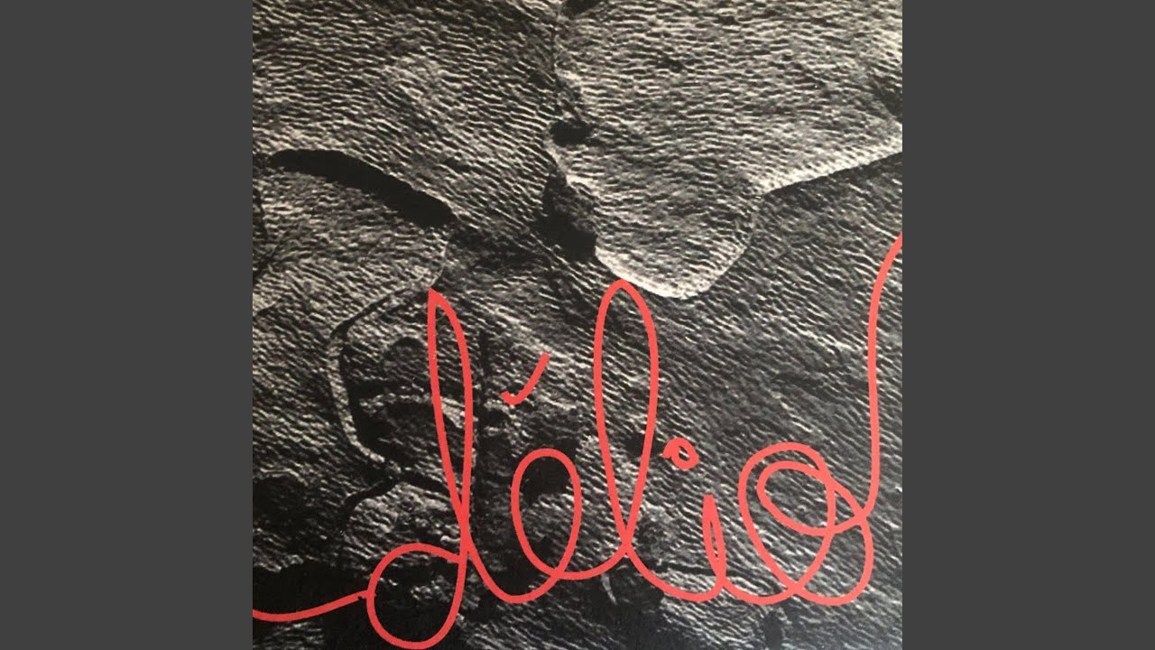 Moi derrière toi devant - YouTube