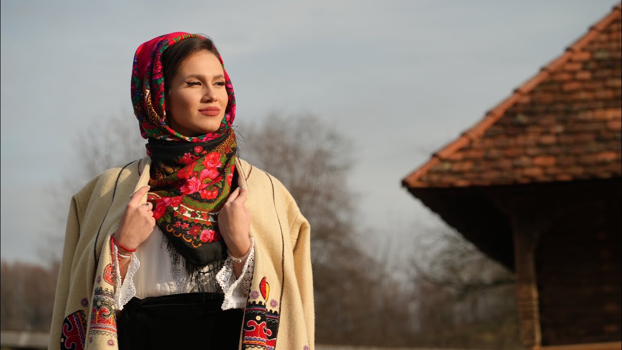 COLAJ Colinde ️ Cele mai frumoase colinde Ardeal 🔔 | 2022-2023🎄 - YouTube