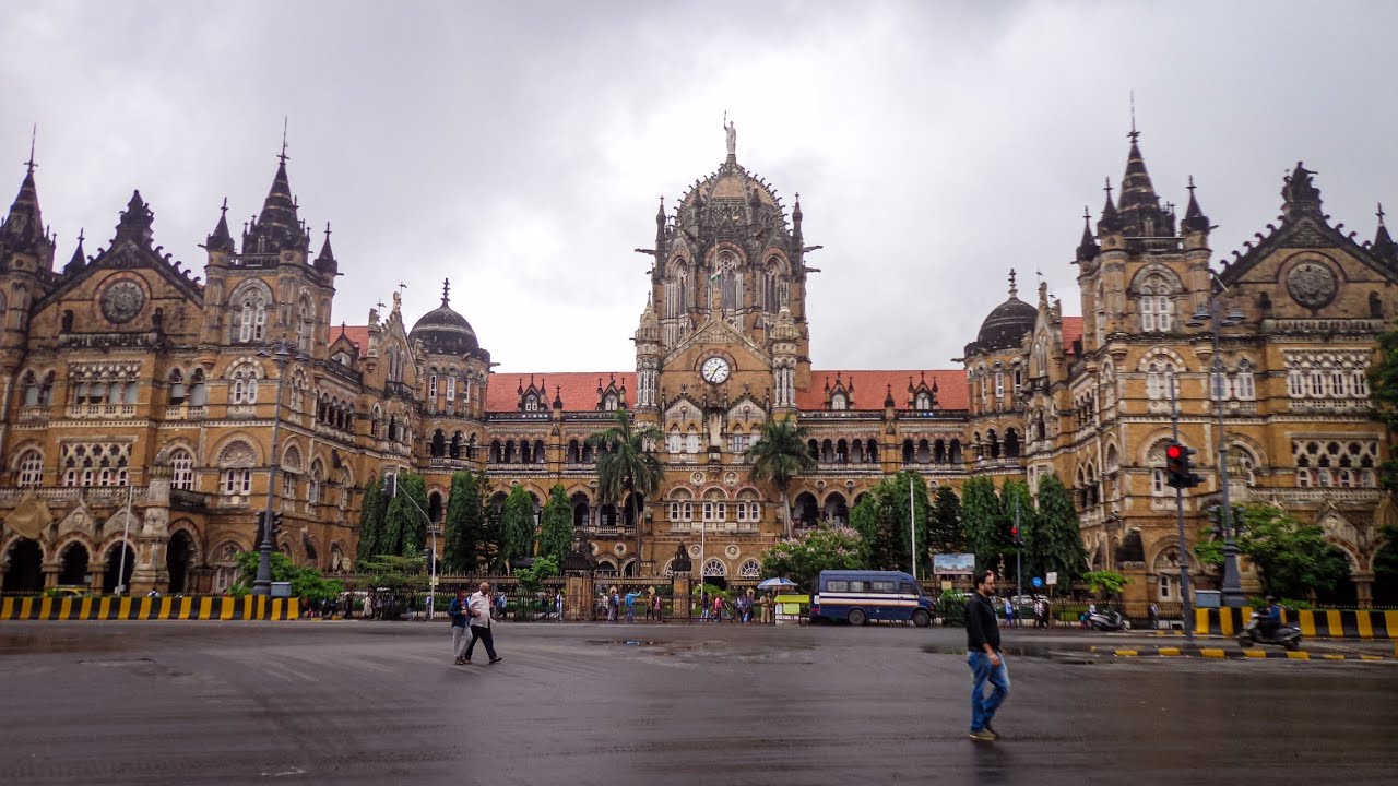 Mumbai CSMT || Mumbai Chhatrapati Shivaji Maharaj Terminus || View of ...