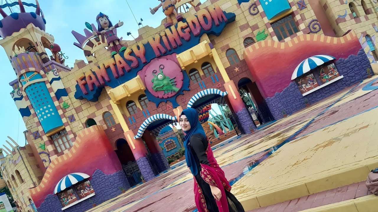 Fantasy Kingdom | One of the most biggest park with dangerous ride in ...