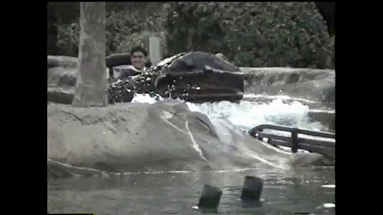 log jammer six flags magic mountain - YouTube