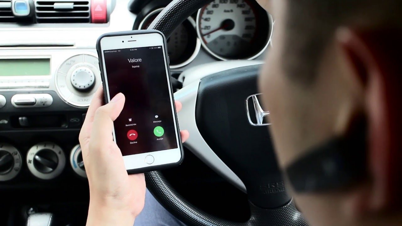 Valore Wireless Earpiece With Docking Station (BL-V1) - YouTube
