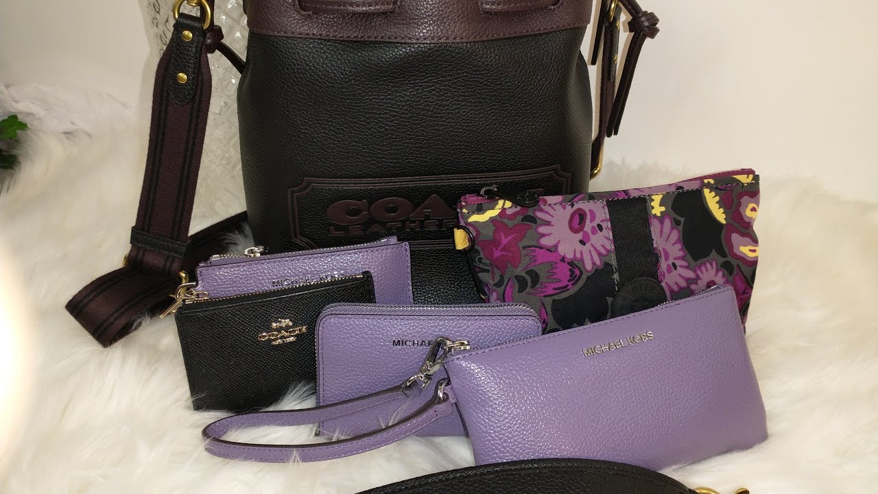 WIMB??Coach Bucket Field Bag With Badge Up Close - YouTube