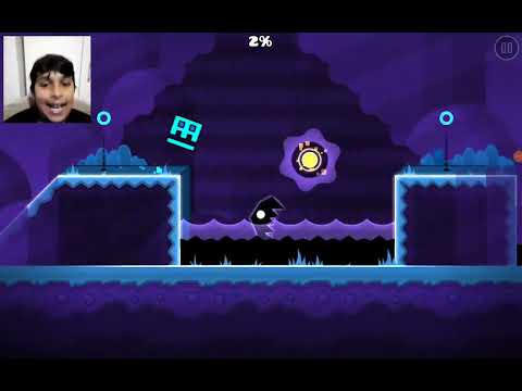 playing geomatry dash for the first time - YouTube
