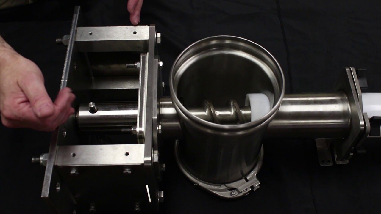 Hygienic Conveying with the Flex Screw Conveyor from Spiroflow - YouTube