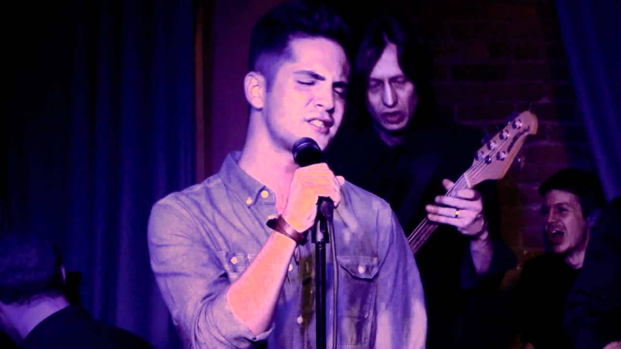 Tim Ehrlich - "Heartbreak Hotel" by Elvis - YouTube