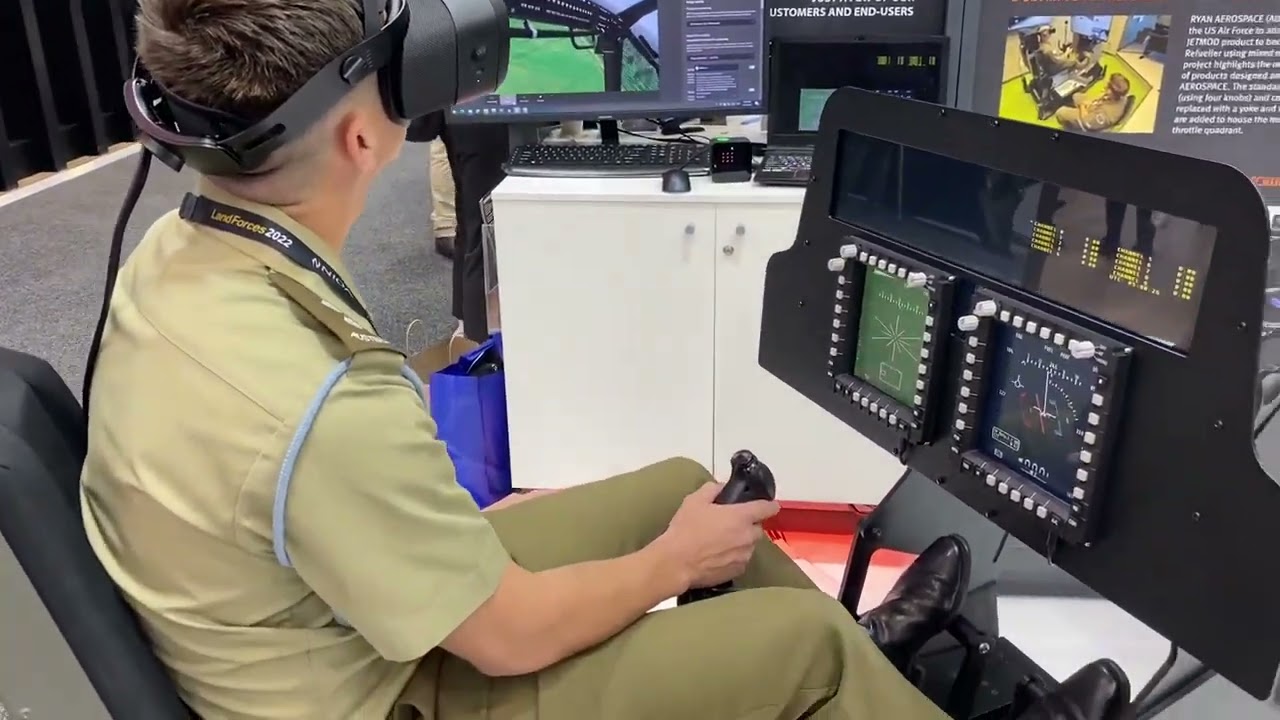 RYAN AEROSPACE AH-64 Apache Attack Helicopter - Mixed Reality Simulator ...