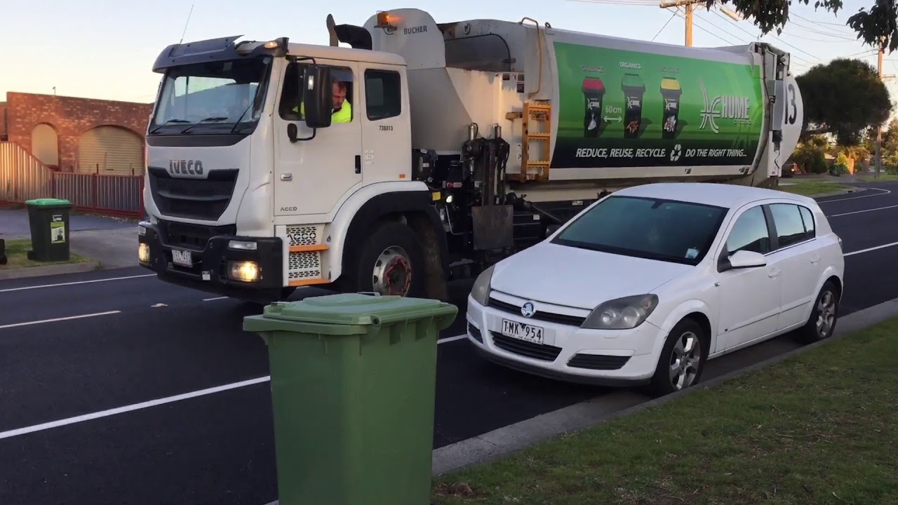 Hume garbage and Organics ( garbo3064 ) - YouTube