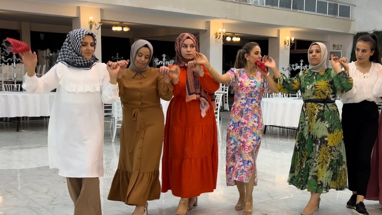 NİDEYİM NİDEYİM HALAY SALLAMA - OSMANİYE BAHÇE DÜĞÜN - YouTube