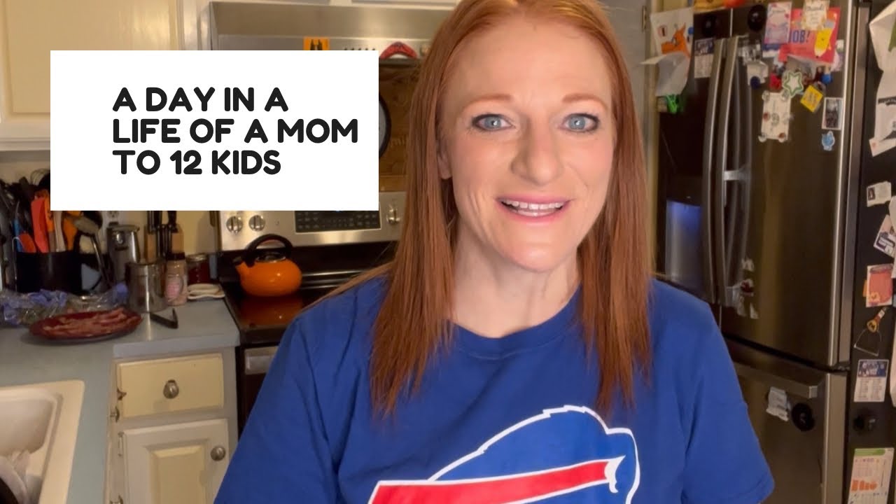 DAY IN A LIFE OF A MOM TO 12 KIDS - YouTube