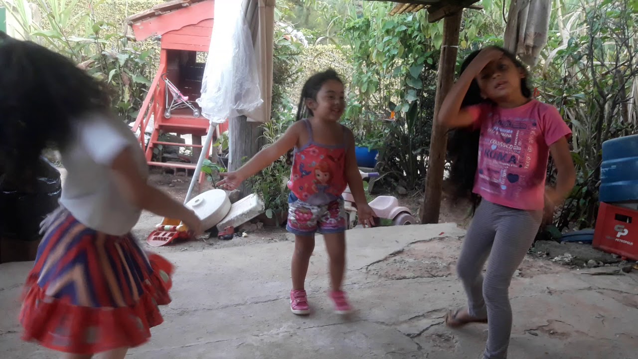 Eu E A Minhas Primas Dançando Youtube