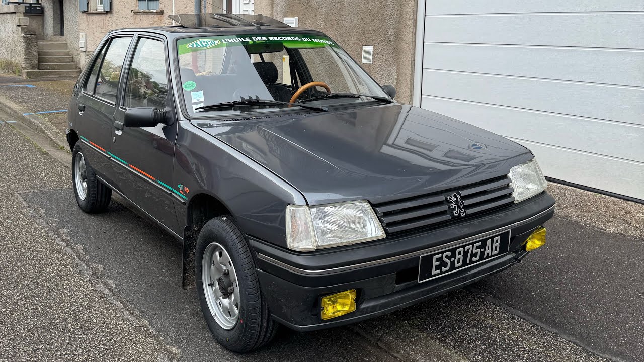 Présentation Peugeot 205 Color Line 1992 - YouTube