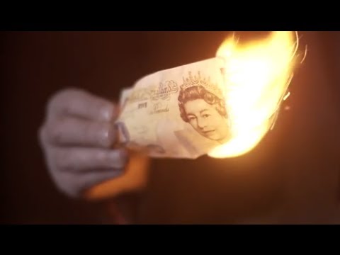 Corporate and wedding magician David Fox. Close-up magic, table illusions and stage magic.