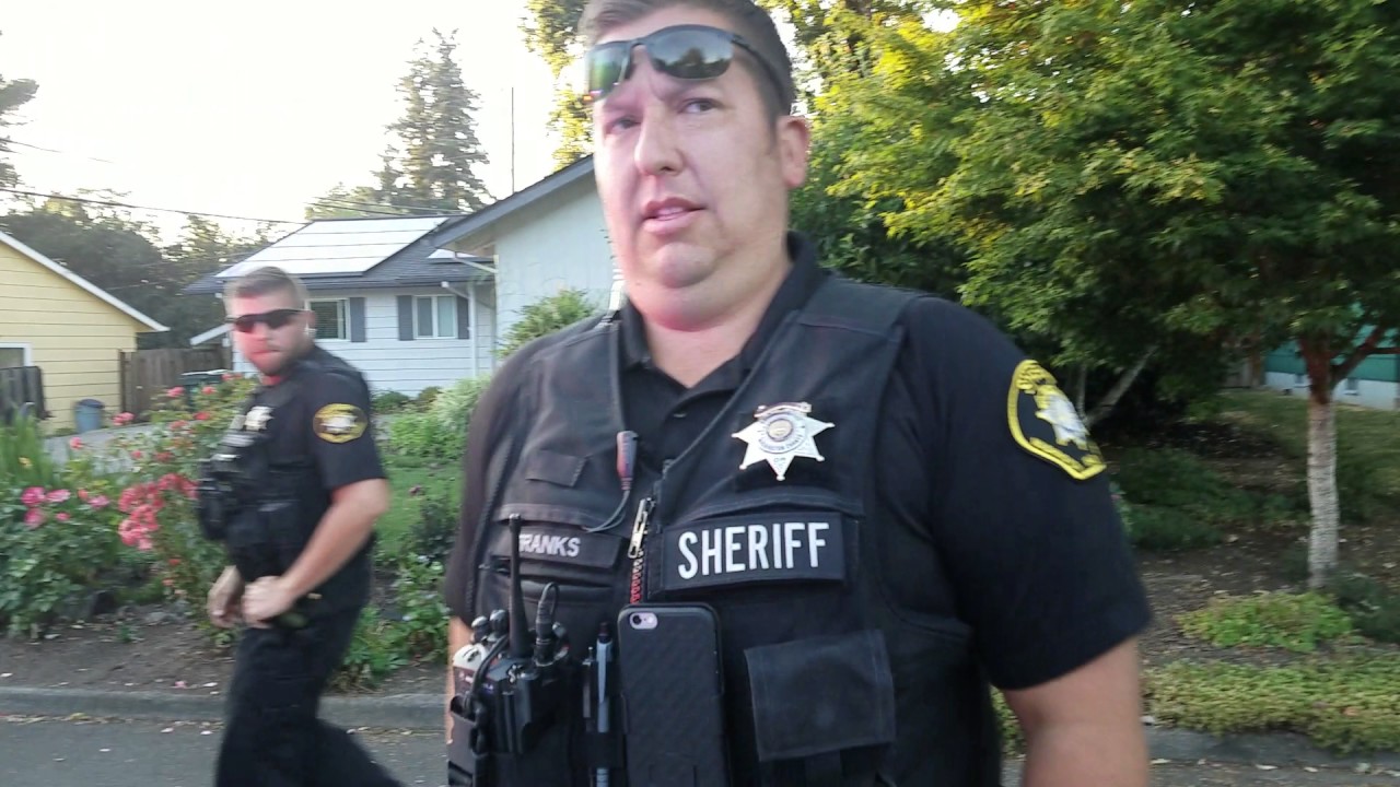 cops detain copwatcher with no probable cause - YouTube