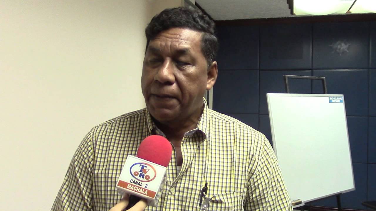 ENTREVISTA A DANIEL TELLO REPRESENTANTE DE PUERTO BOLÍVAR - YouTube