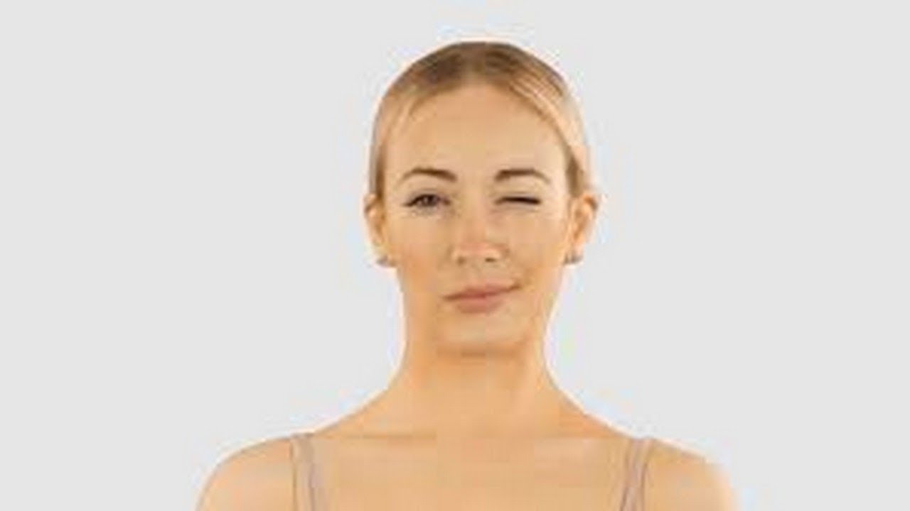 Look why you should close one of your eyes when you wake up in the bath ...