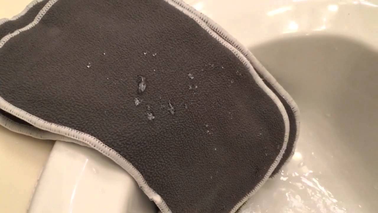 Diaper water test - YouTube