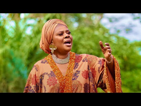 Amy Newman ' WAGYE ME ' [ Official Music Video ]