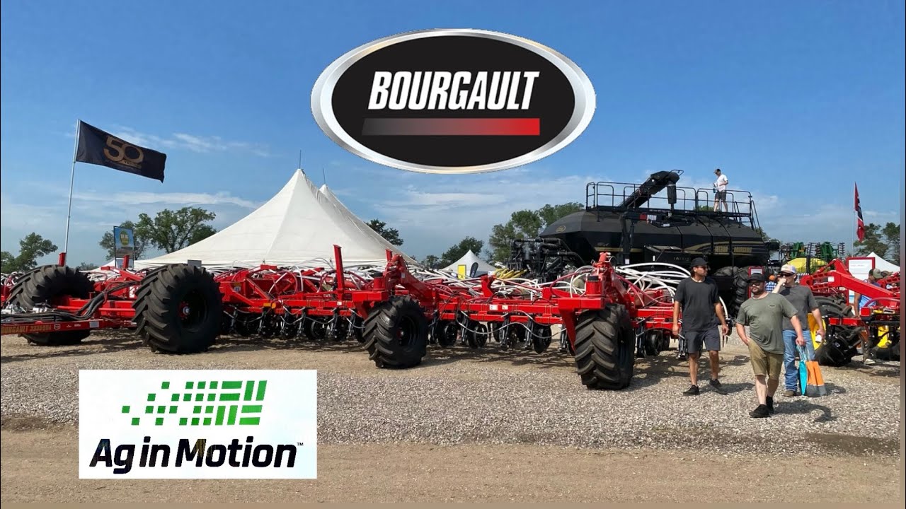 Експозиція Bourgault на агровиставці Ag in Motion - YouTube