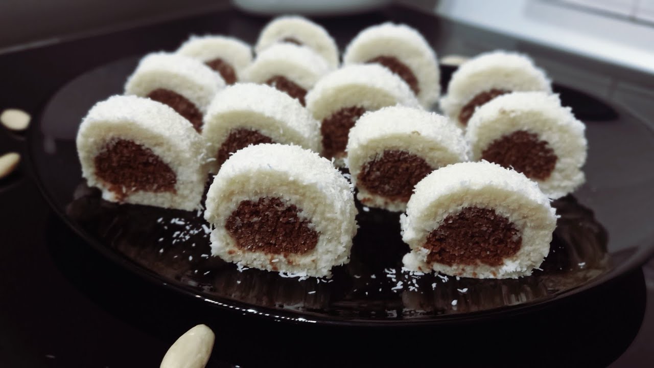 Rulada cu cocos si ciocolata/Rotolo al cocco e cioccolato 🍫 #rolls ...