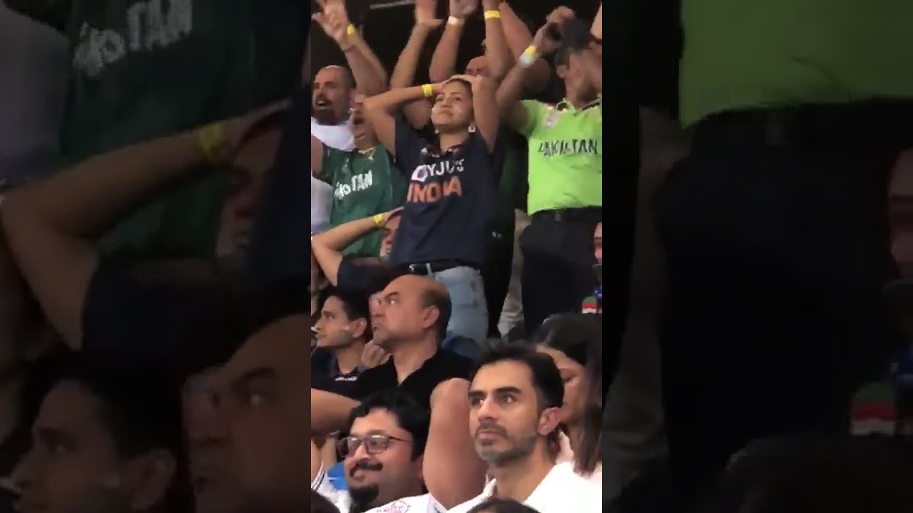 Pakistani crowd celebrate victory in front of Indian | Indian Pakistani ...