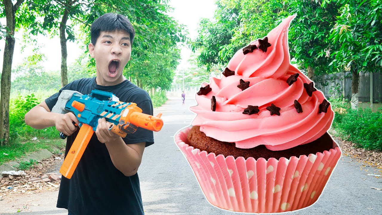Battle Nerf War: Competition Nerf Guns CUPCAKE BATTLE - YouTube