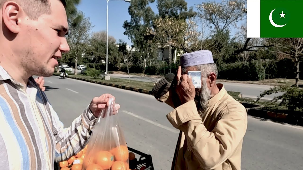 PAKISTANI’s Kindness Makes me CRY | HOLY RAMADAN in ISLAMABAD🇵🇰 - YouTube