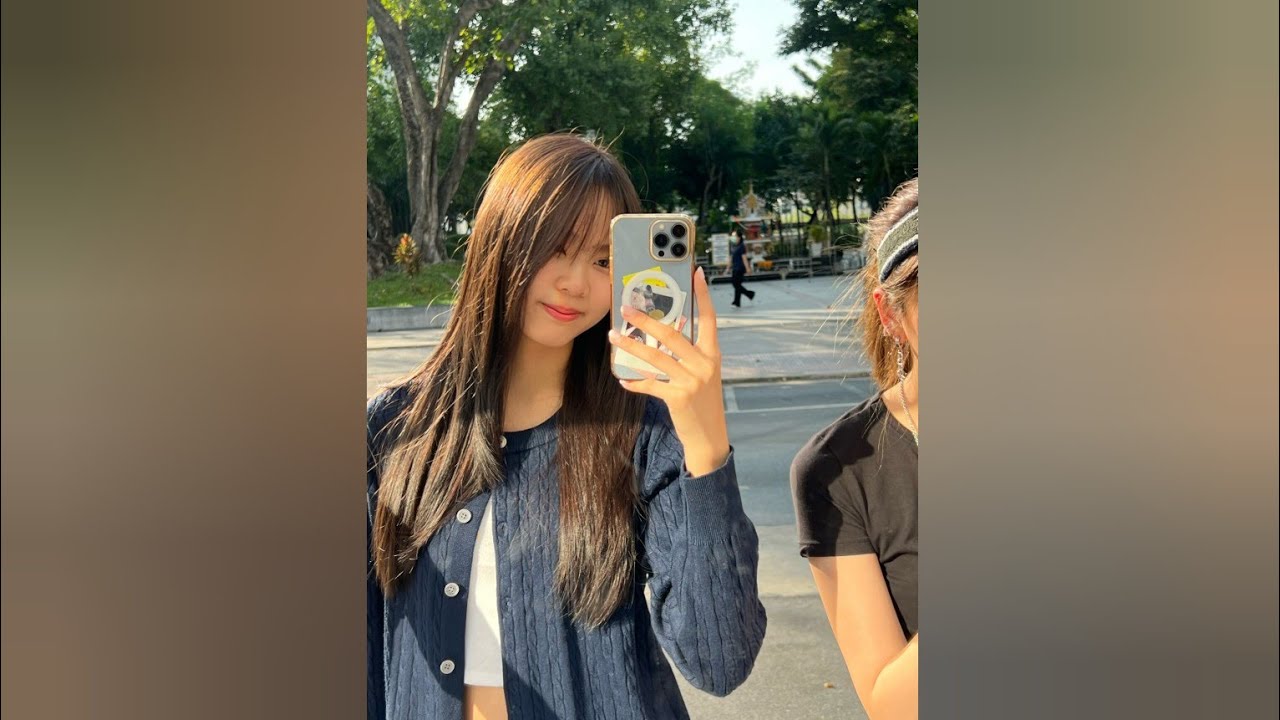 Micha BNK48 Live iAM48 Application 11 Dec 2024 - YouTube