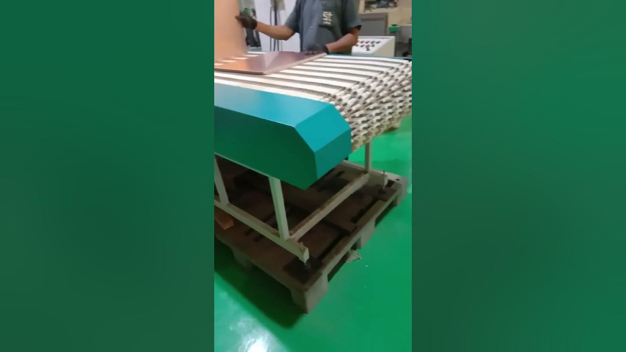 PCB Loading Unloading Machine - YouTube
